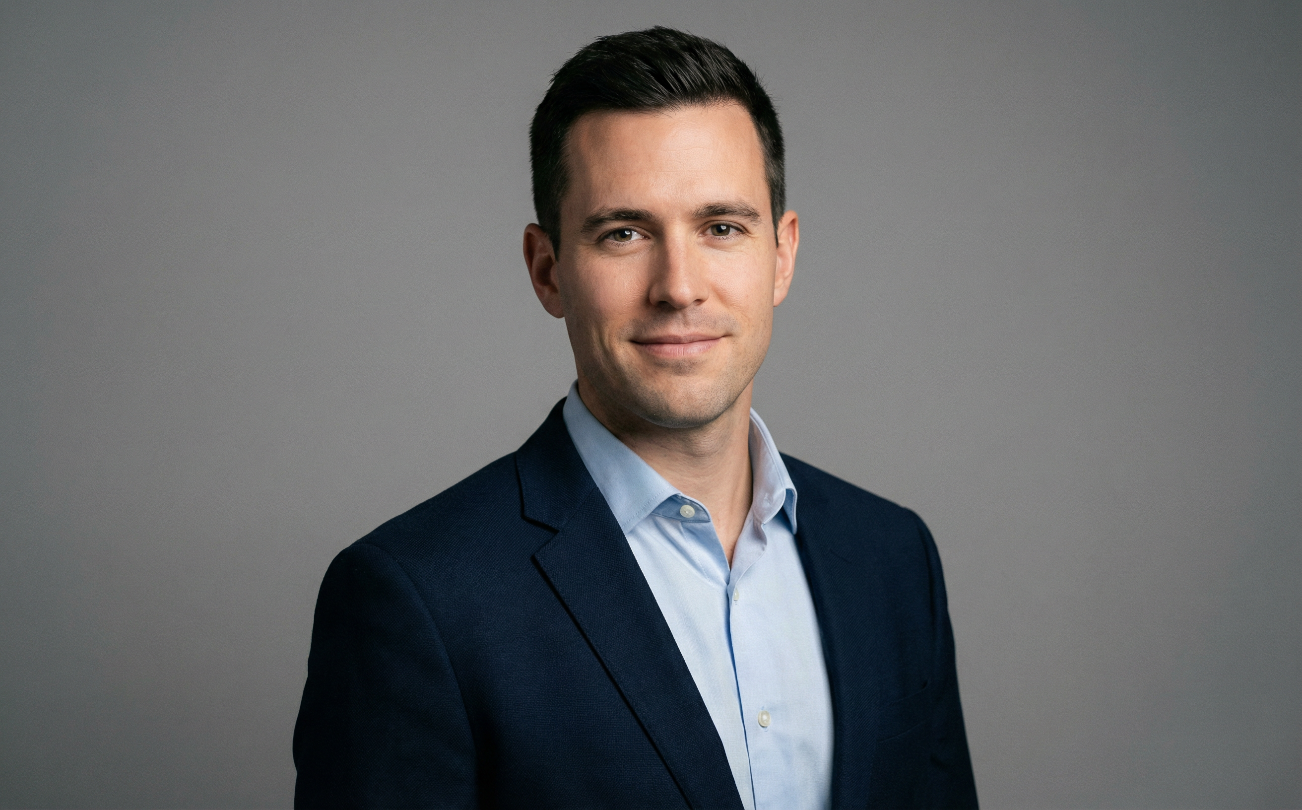 Best Profile Pictures for Men: Professional Headshot Guide | Profile Bakery